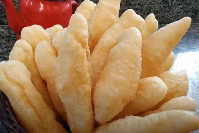 Biscoito de Polvilho Frito Salgado - Esse não Estoura.