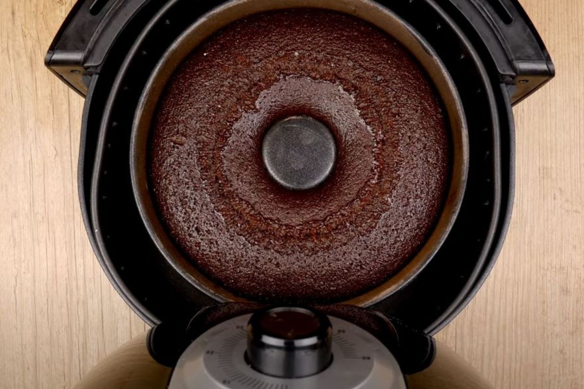 Como Fazer Bolo na Airfryer: Uma Receita Fácil e Deliciosa