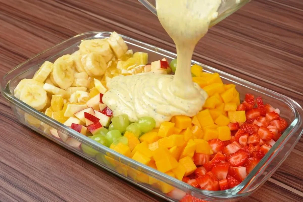 Receita de Salada de Frutas Cremosa